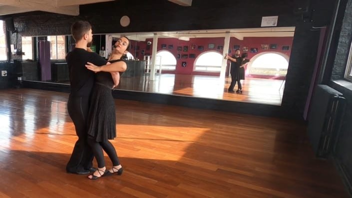 Apprendre le Tango - Cours de danse en vidéo